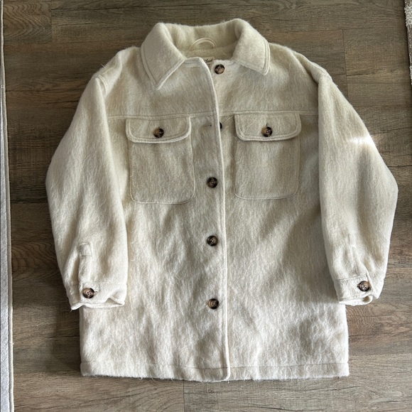 Universal Thread | Jackets & Coats | Universal Thread Cream Buttonup ...